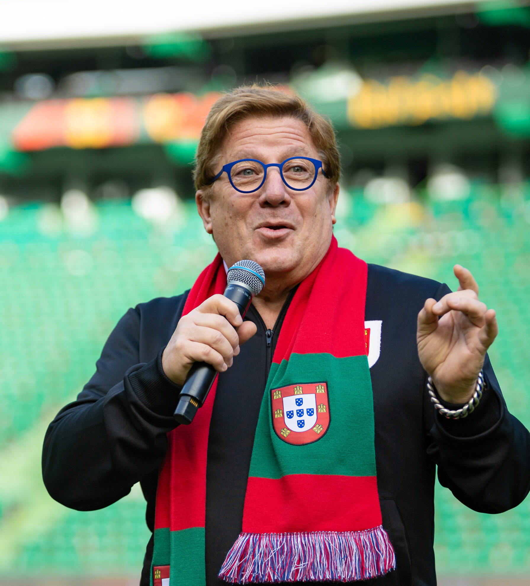 Vamos lá cambada a 50 000 vozes! | Herman José – Website Oficial